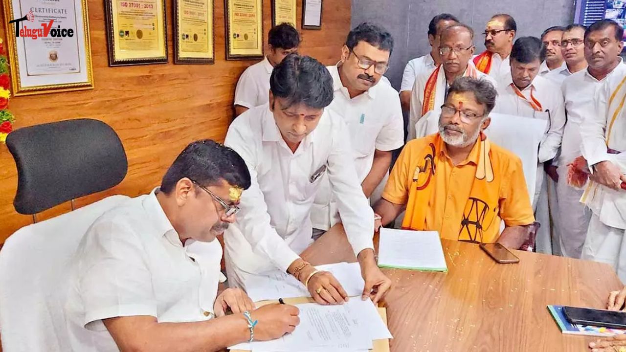 SS Chandrasekhar Azad Assumes Role as Executive Officer of Srisailam Temple
